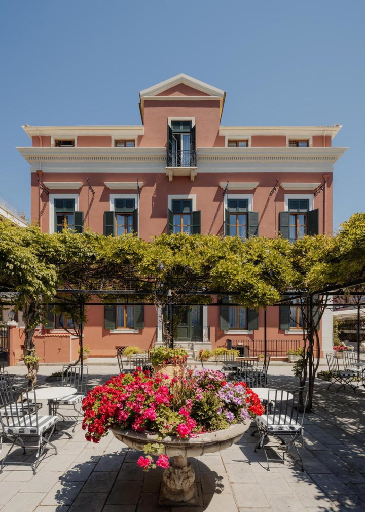 Bella Venezia - Corfu