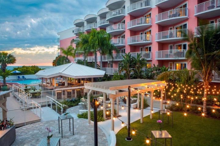 Beach House Suites By The Don Cesar - Treasure Island, FL