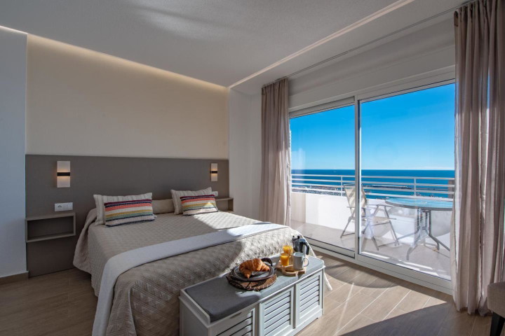 Alicante Skylights Apartments - Alicante