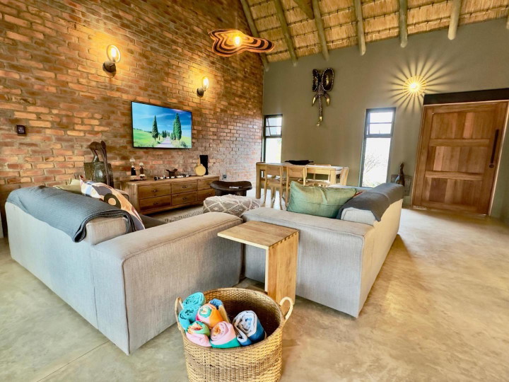 Little Pumba - Hoedspruit