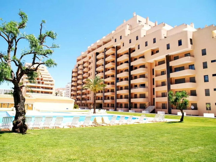 Awesome Apartment In Praia Da Rocha - Prainha