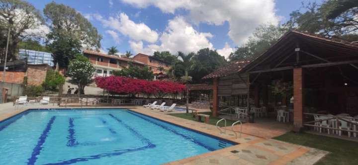 Hotel Campestre Umpalá - Curití