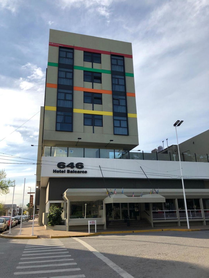 646 Hotel Balcarce - Balcarce