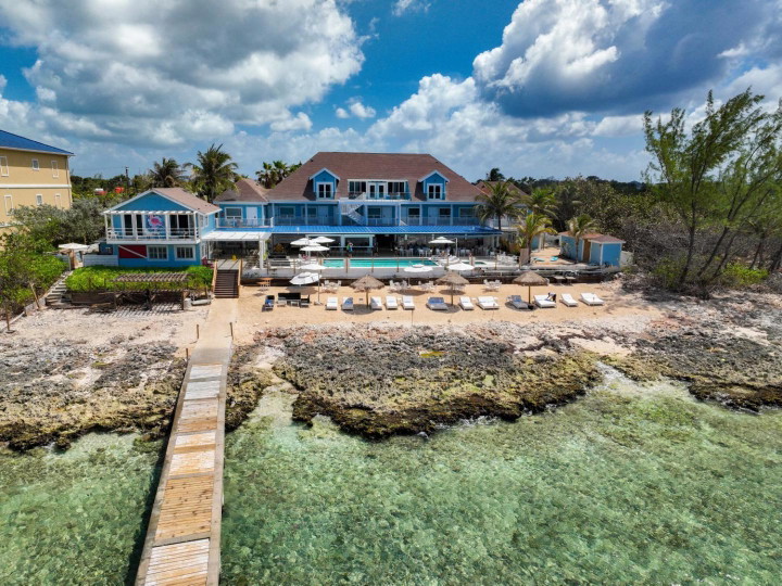 Cobalt Coast Resort - Islas Caimán
