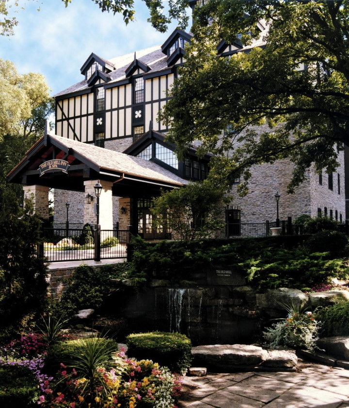 Old Mill Toronto Hotel - Toronto