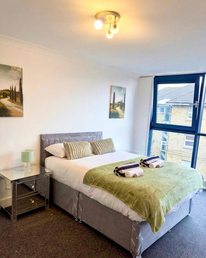 Ocean Quay Luxury - Stylish 2 Bed - Has Parking - Southampton