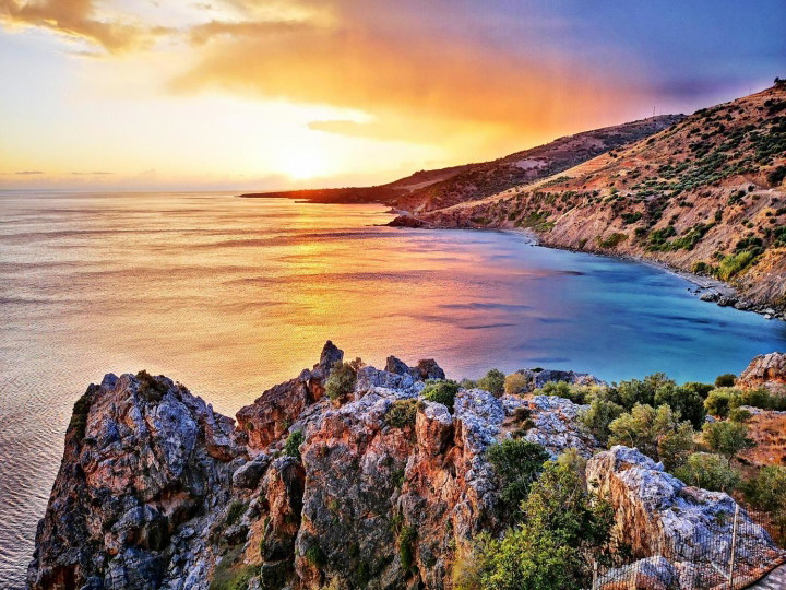 Akropolis Studios - Crete