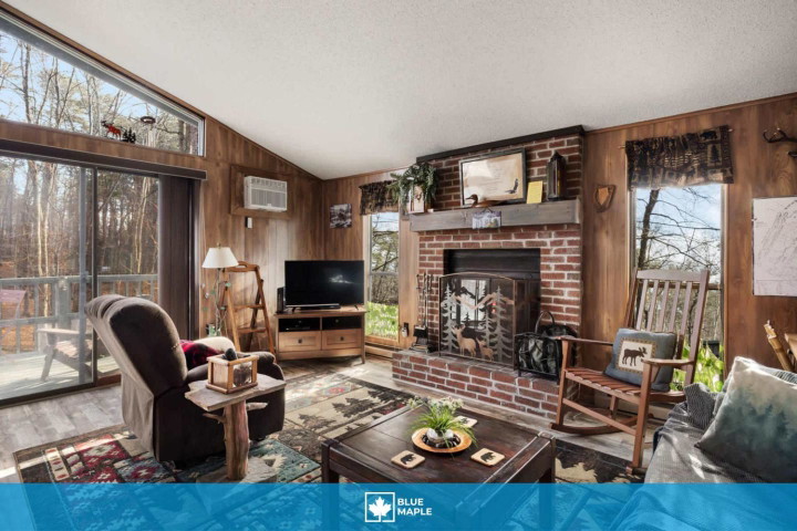 Zen Vibe W Hot Tub, Fireplace, Grill, Deck & More - West Virginia