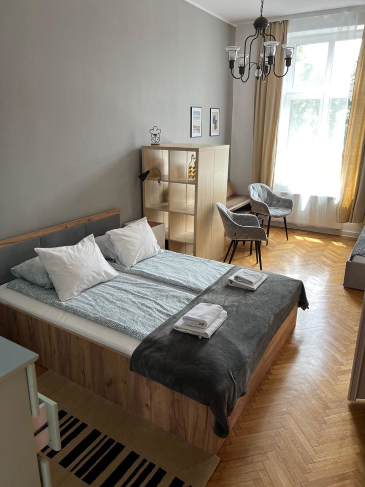 Large Apartment Next To Main Station - 85 M2 - Krakow