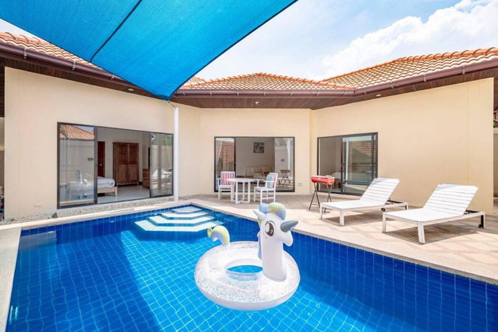 Anb Poolvilla 3br Walk Private Beach In Pratamnak - Pattaya
