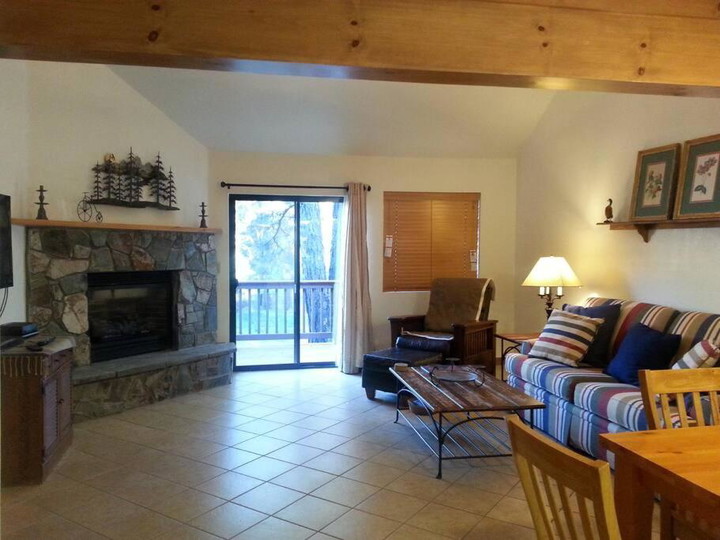Cozy Flagstaff Home In Cool Pines - Country Club - Flagstaff, AZ