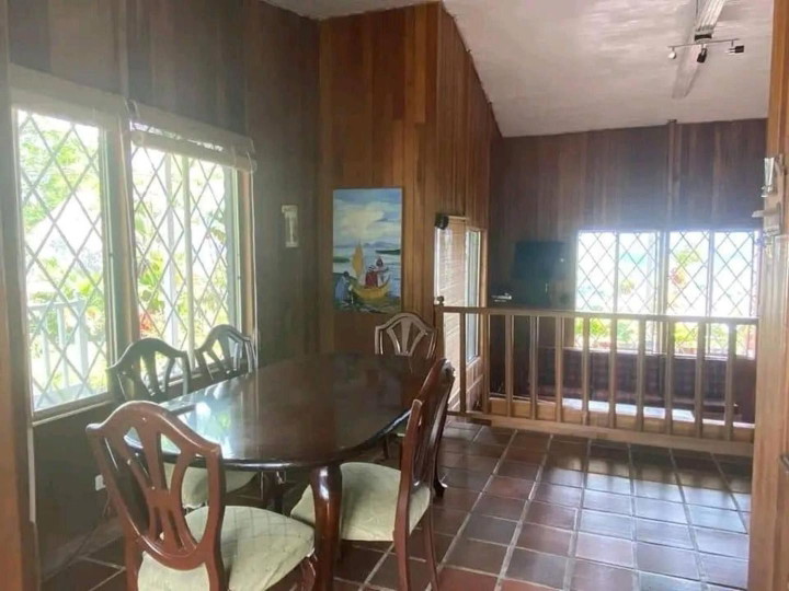 A Cabin In The Mountains - La Cumbre