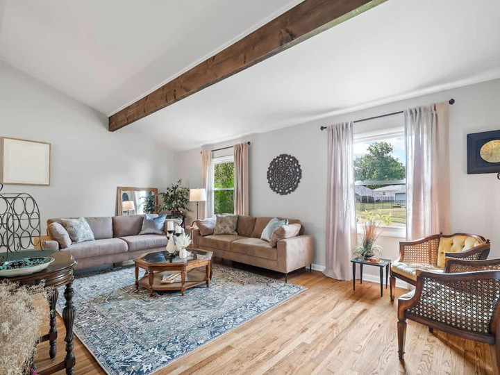 Two Entire Homes With Hot Tubs And Games Sleeps 20 - Peninsula, OH