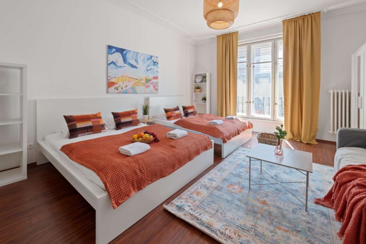 Sunny Art Flat W Balcony Heart Of District Vii - Budapest