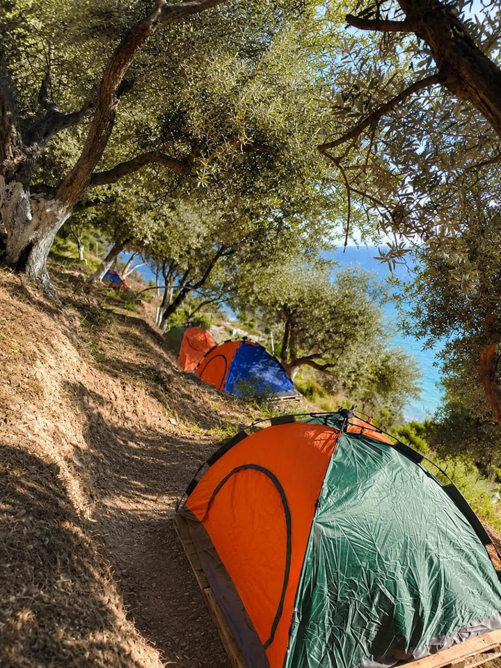 Blue Camping In Borsh, Vlorë - Albânia
