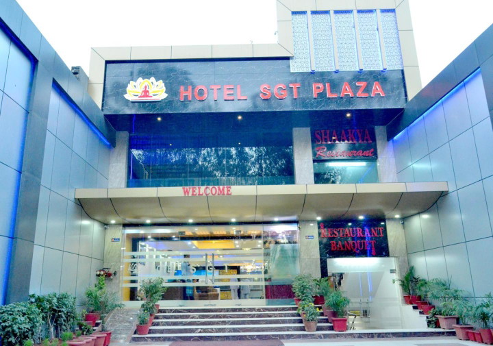 Hotel Sgt Plaza - Varanasi