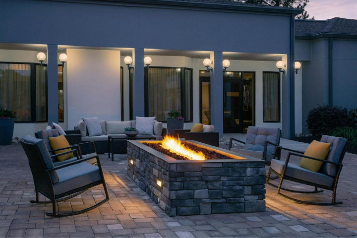 Courtyard By Marriott Greensboro - Greensboro, NC