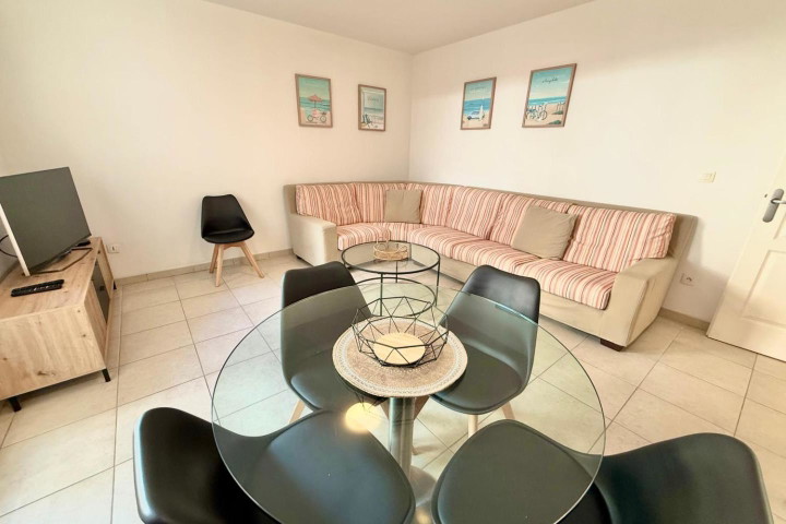 Juan Les Pins - 2 People - Close To Beaches And Shops - Valbonne