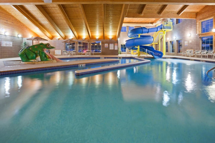 Americinn By Wyndham Wetmore Munising - Munising, MI