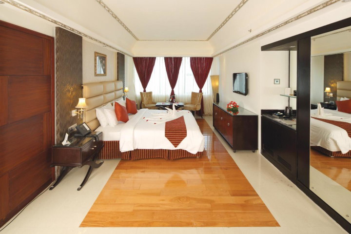 Windsor Rajadhani Hotel - Thiruvananthapuram