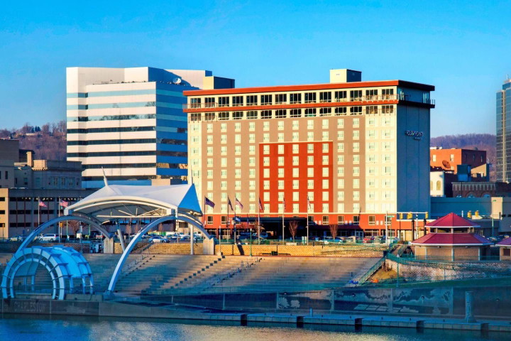 Four Points By Sheraton Charleston - Charleston, WV