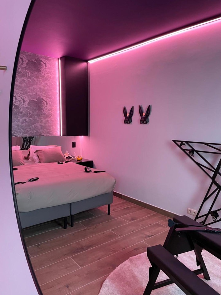 Love Room - Intimate Escape - Arlon