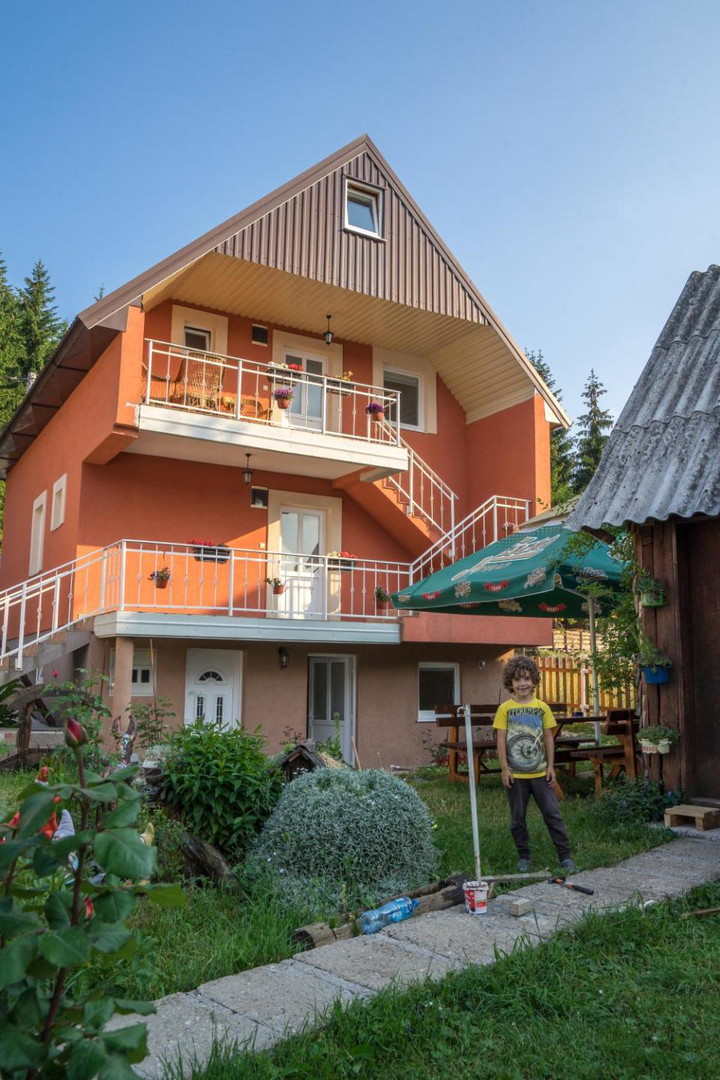 Apartments Dedeic - Montenegro