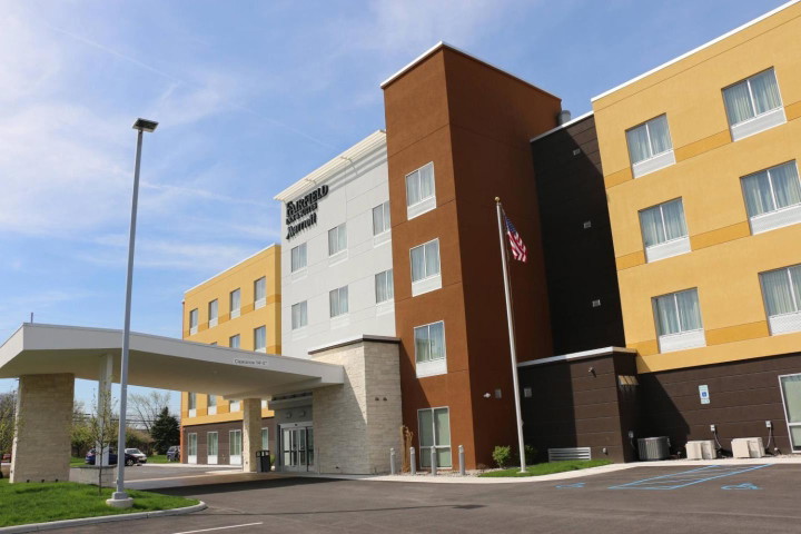 Fairfield Inn & Suites By Marriott Bowling Green - Bowling Green, OH