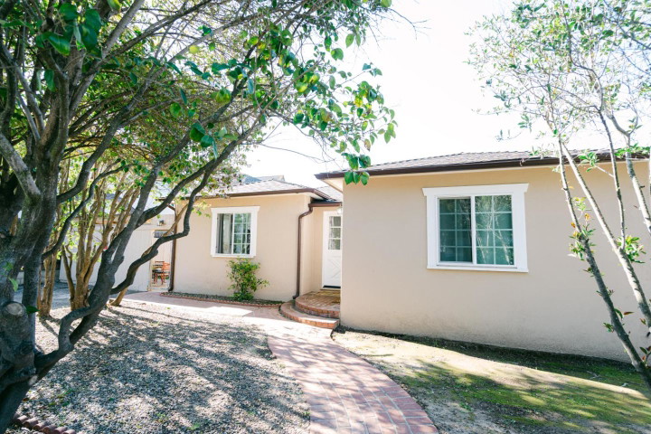 Copenhagen Cottage - Solvang, CA