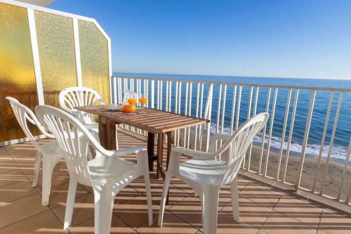 Suitur Apartamento Frente A La Playa De Calafell - Calafell