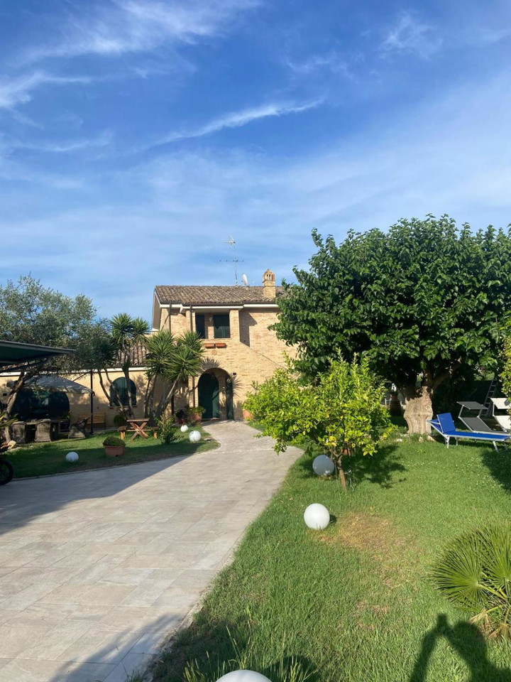 Un Passo Dal Mare - Porto San Giorgio