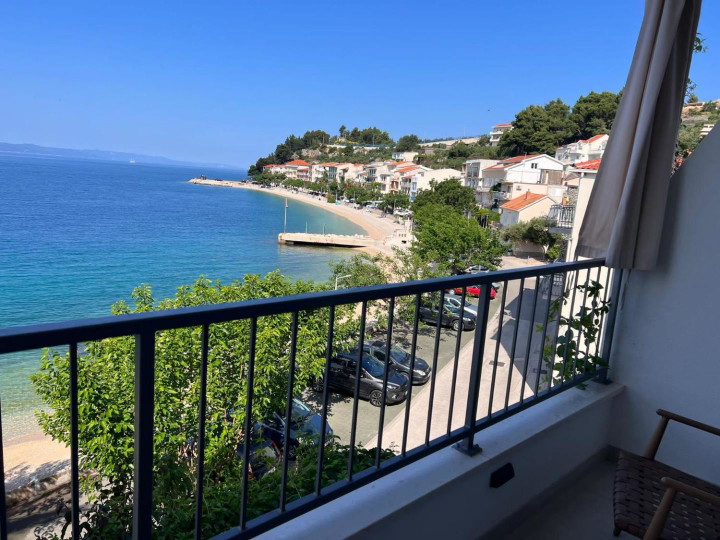 Beachfront Comfort Apartments Sinajko - Hvar