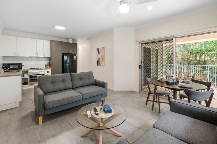 Charming 2br Home In Serene Mount Warren Park - Brisbane