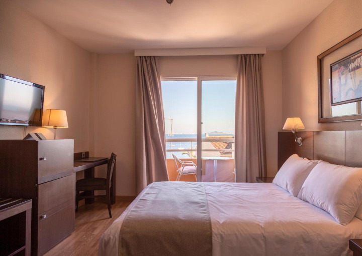 Hotel Cristina - Los Alcázares