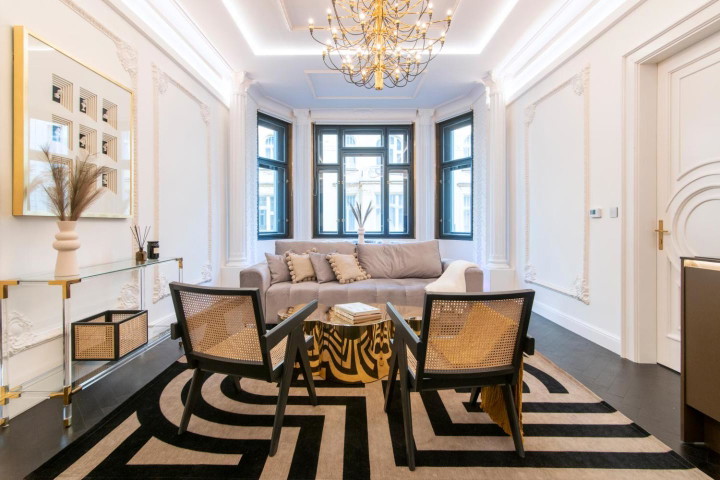 Antique Glam Apartment In Old Town Prague - Praga