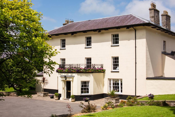 Portclew House - England
