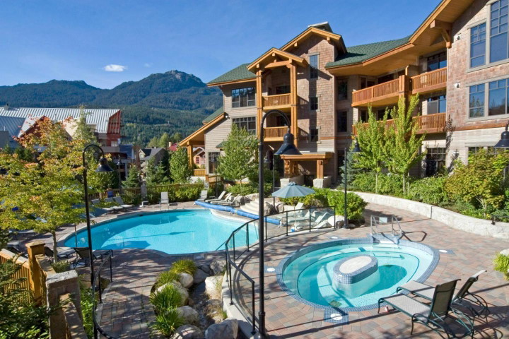 Lodging Ovations - Whistler