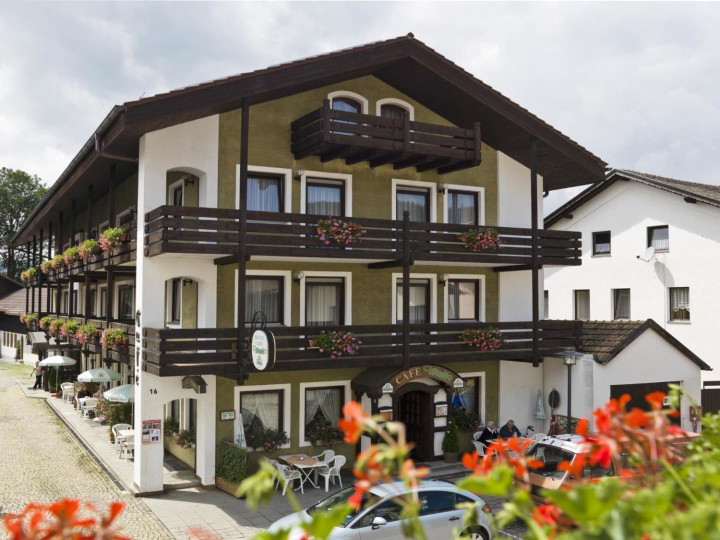 Hotel Bräukeller - Furth im Wald