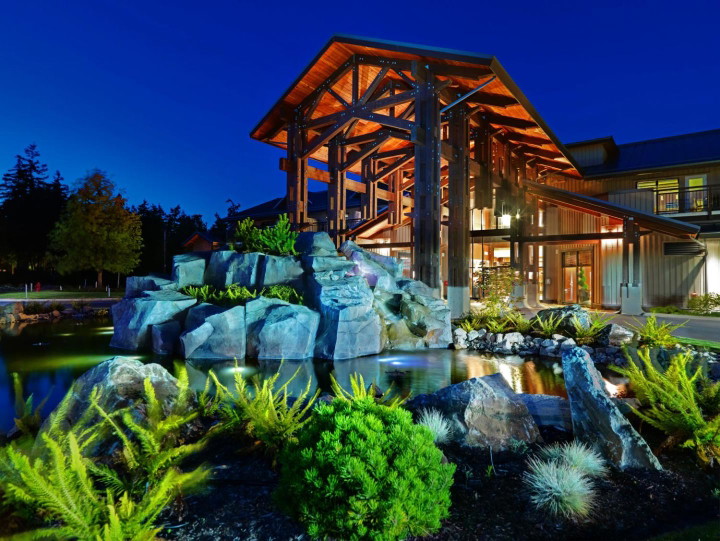 Sunrise Ridge Waterfront Resort - Vancouver Island