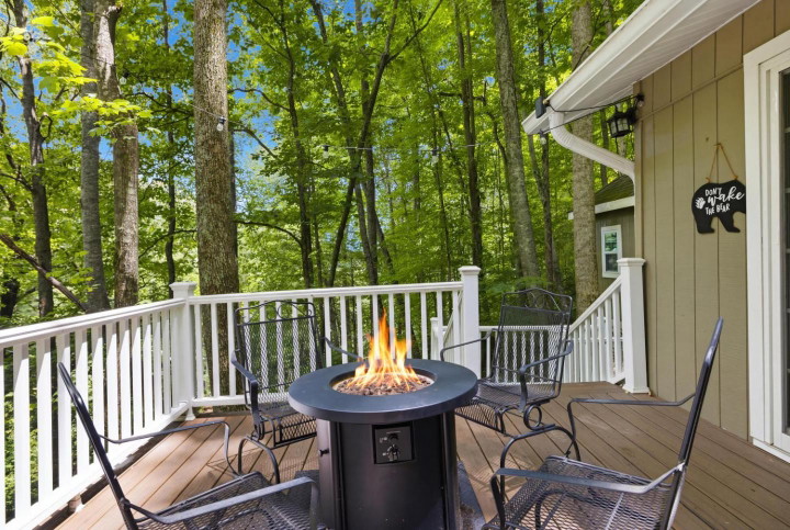Spring Creek Cottage Chalet - Tennessee
