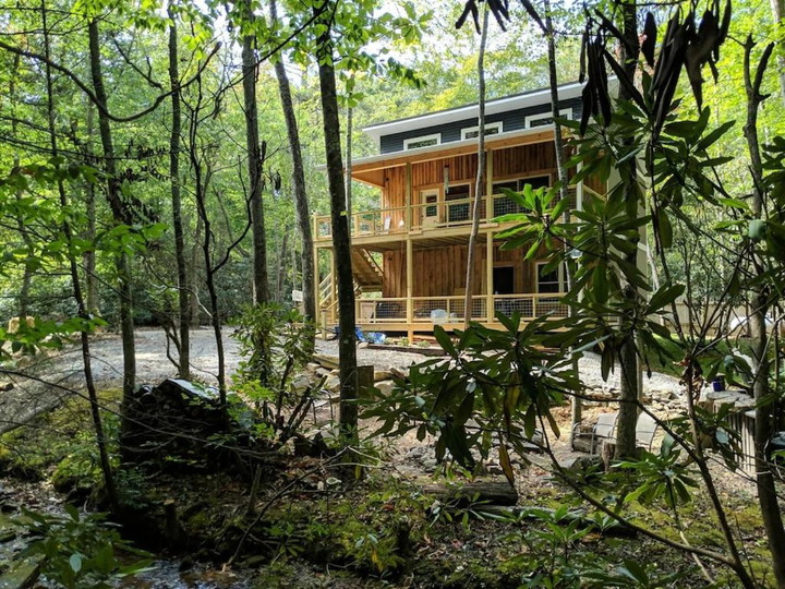 Beech Creek Cabin, Lower Unit, Black Mountain - Blue Ridge Mountains
