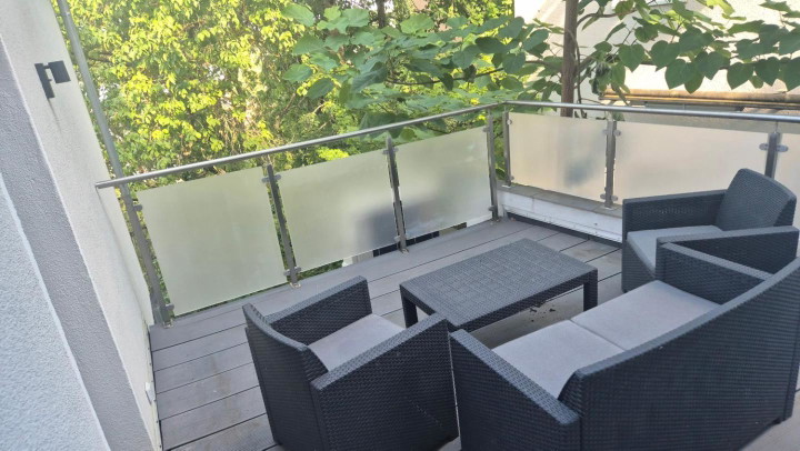 Volkspark-3-zimmer-wohnung-4 Betten-mainz - Mainz