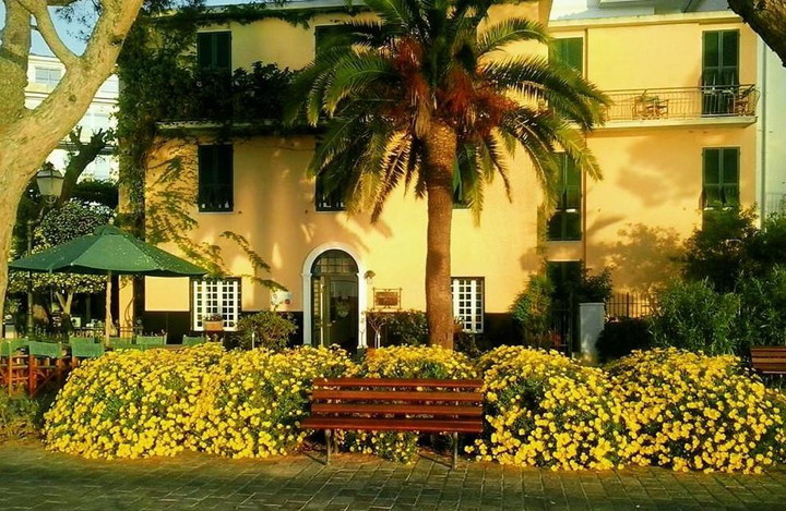 Hotel Beau Rivage - Albenga