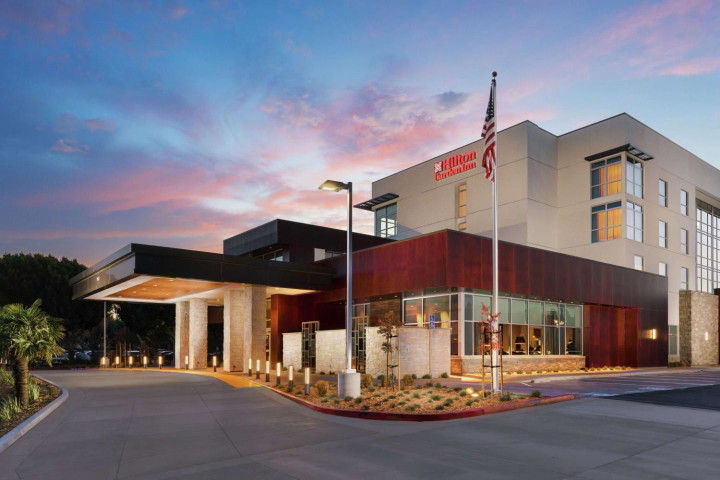 Hilton Garden Inn Sunnyvale - Sunnyvale, CA