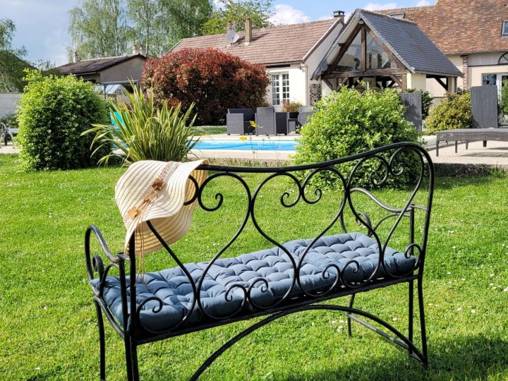 Longère Rénovée Avec Piscine, Spa Et Hammam Aux Portes De Chartres, Pour 12 Personnes - Chartres