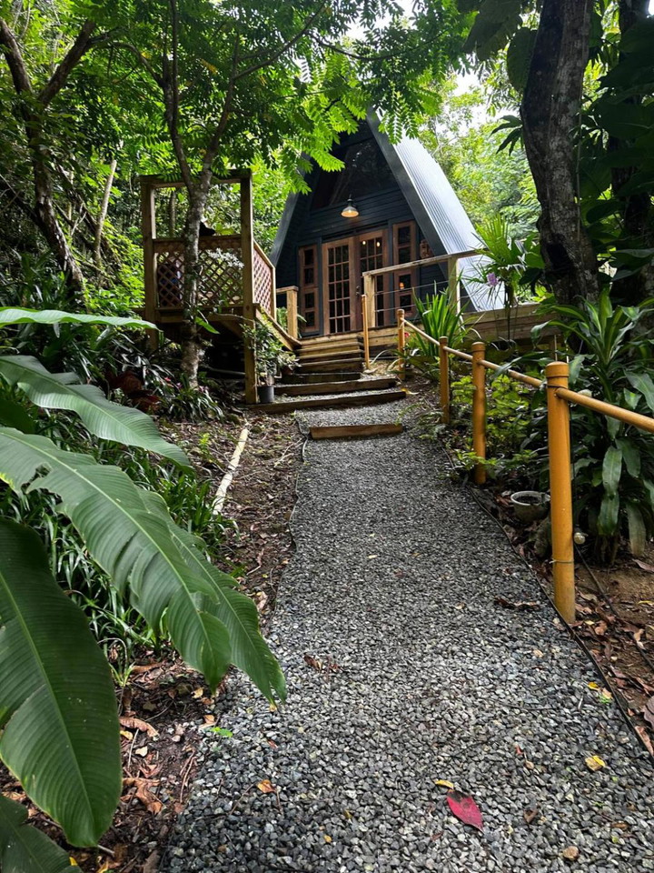 Romantic Cozy Serene A Frame Mountain Cabin - Cayey