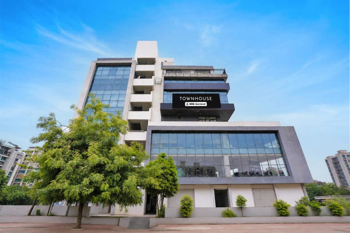 Townhouse Chandlodiya Railway Station Road Formerly Ny - Ahmedabad