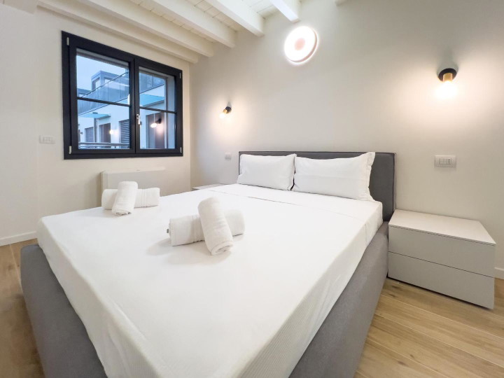 Bright Apartment With Terrace And Pool - Monza