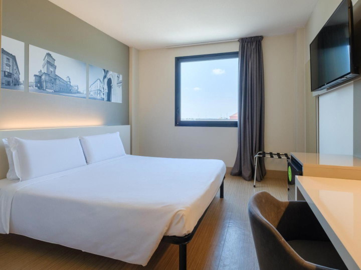 B&b Hotel Ferrara - Феррара