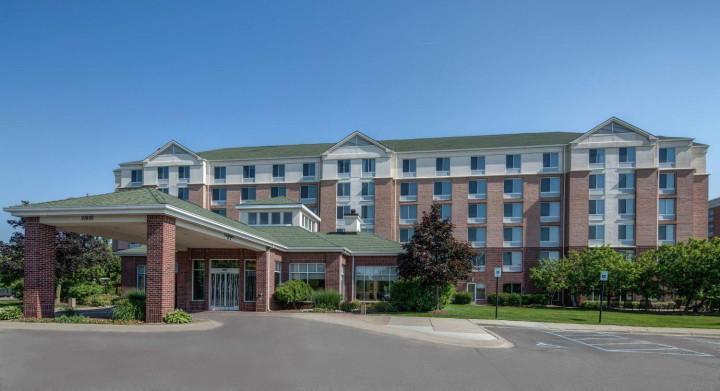 Hilton Garden Inn Detroit Metro Airport - Dearborn, MI
